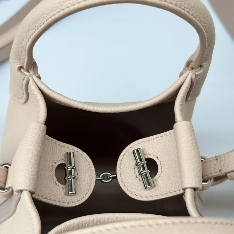 Factory-made Loro Piana Bucket Bags
