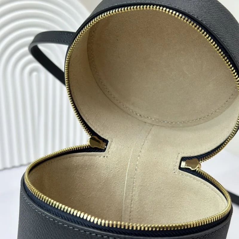 Affordable Loro Piana Bucket Bags