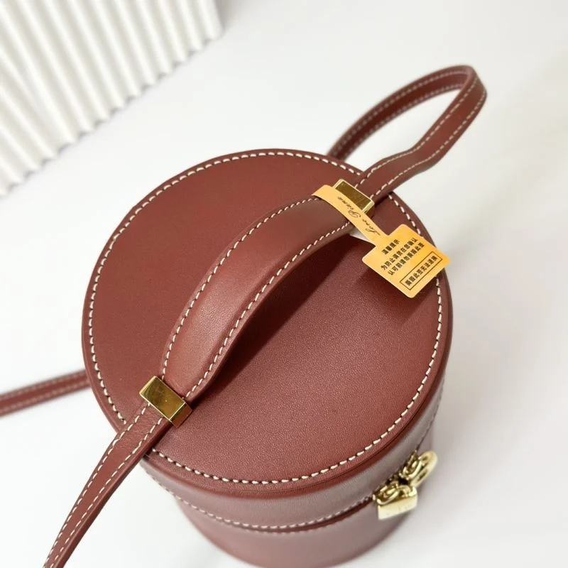 Top match Loro Piana Bucket Bags