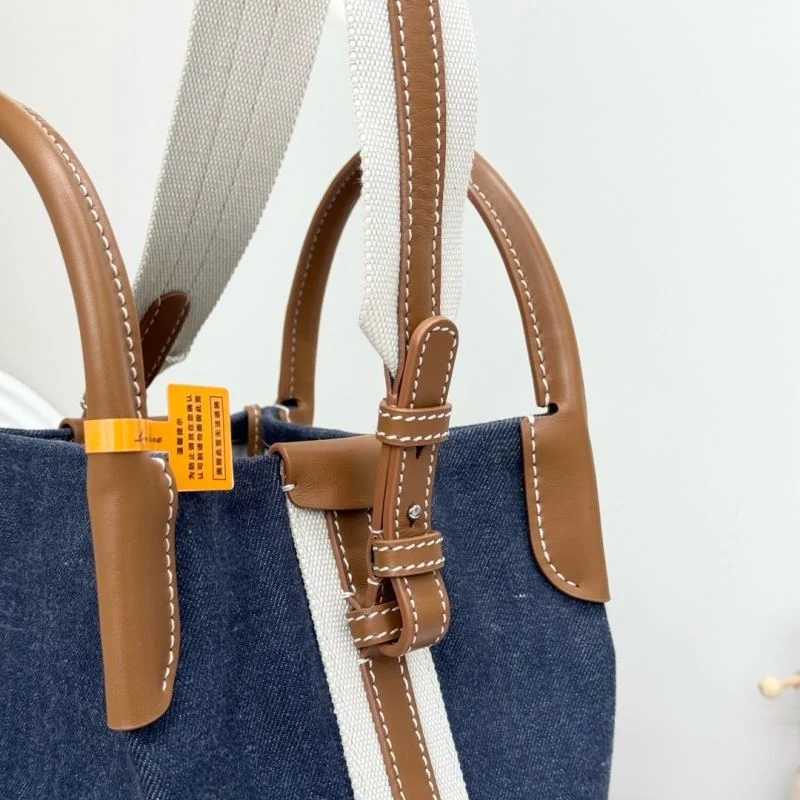 High accuracy Loro Piana Bucket Bags