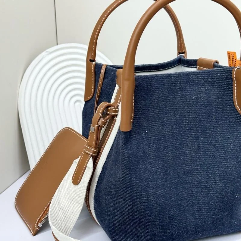 High accuracy Loro Piana Bucket Bags