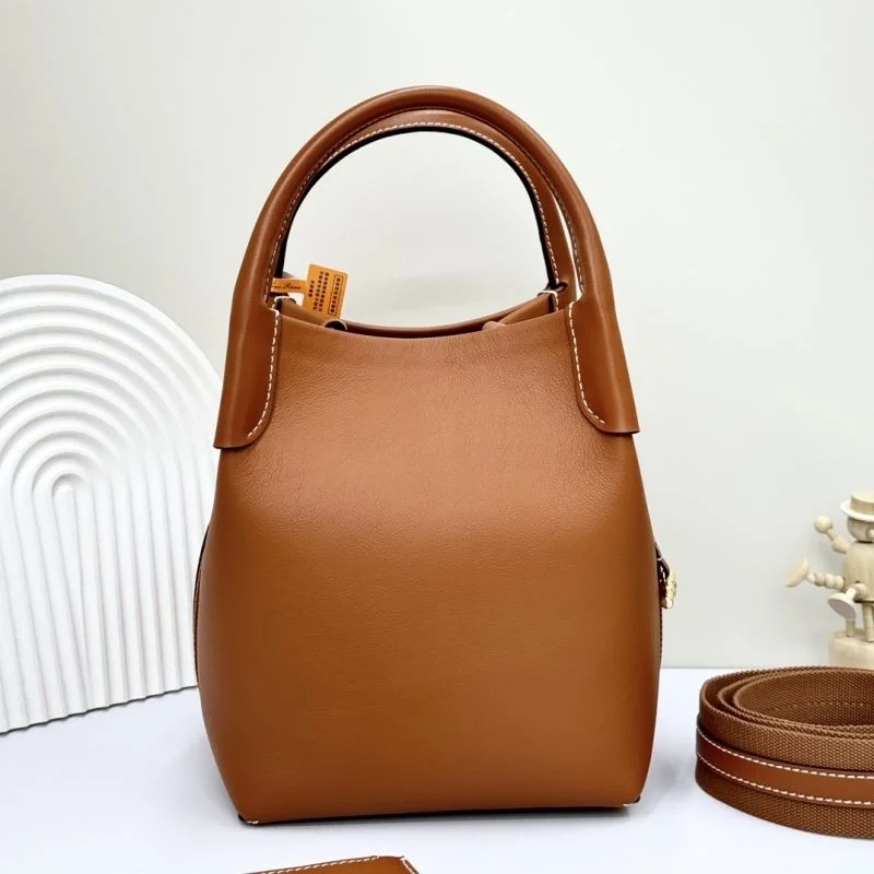 Top match Loro Piana Bucket Bags