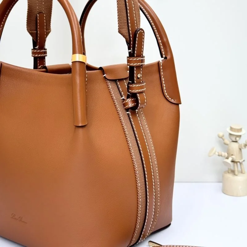 Top match Loro Piana Bucket Bags