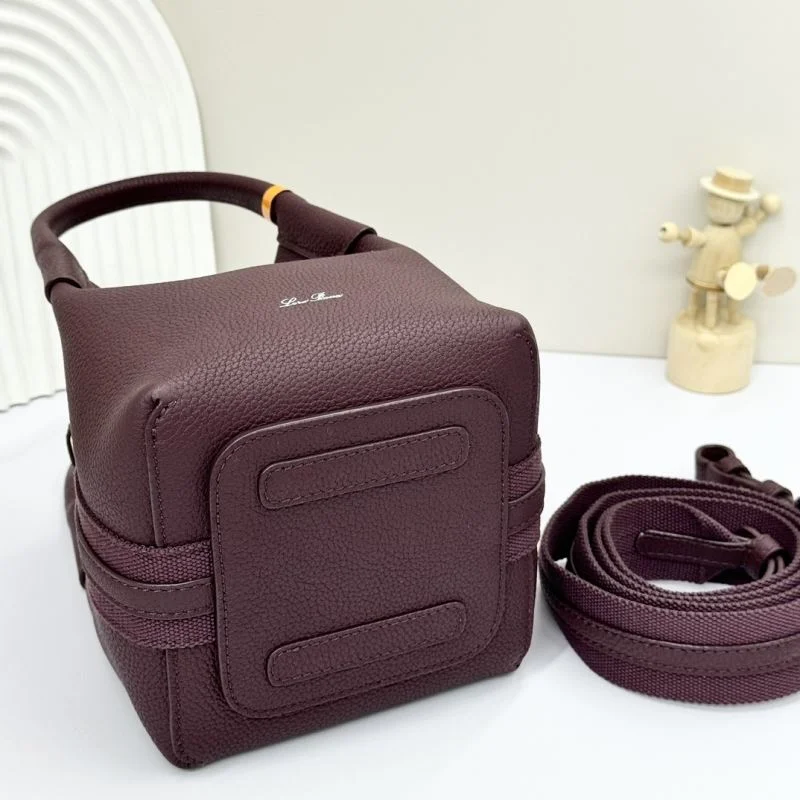 High accuracy Loro Piana Bucket Bags