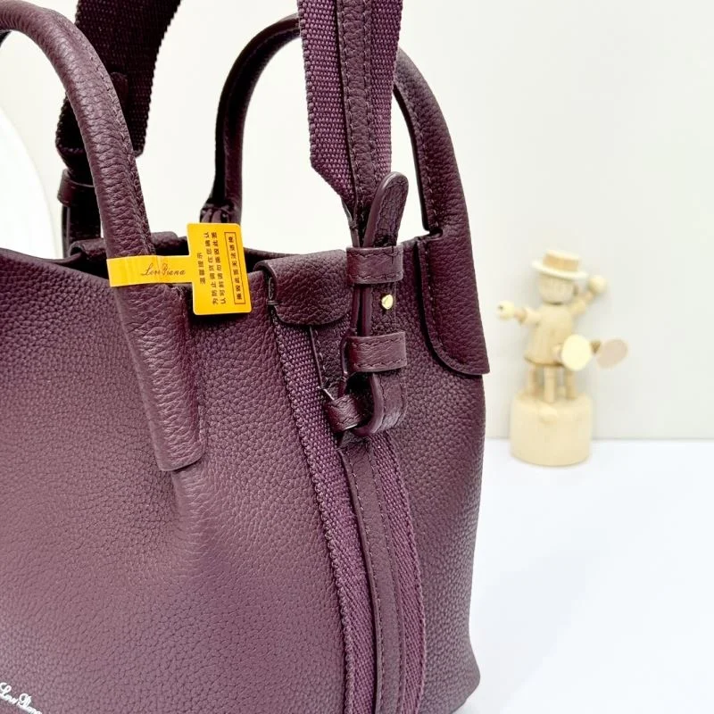 High accuracy Loro Piana Bucket Bags