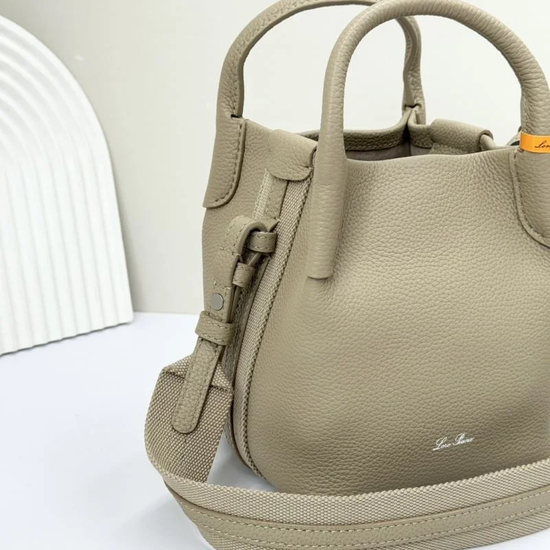 Top mirror Loro Piana Bucket Bags