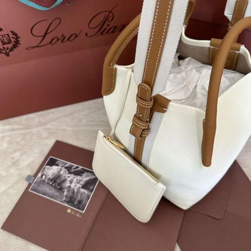 Exact replica Loro Piana Bucket Bags
