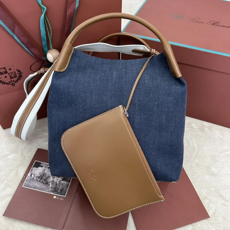 Accurate model Loro Piana Bucket Bags