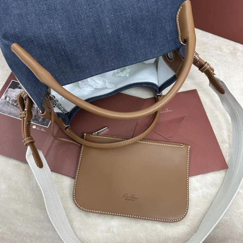Accurate model Loro Piana Bucket Bags