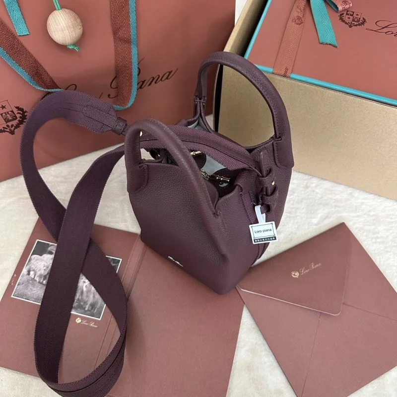 Mirror quality Loro Piana Bucket Bags