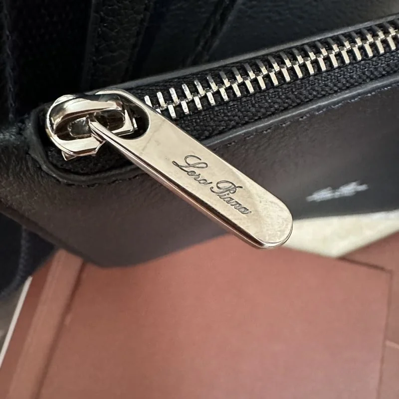 Top match Loro Piana Bucket Bags