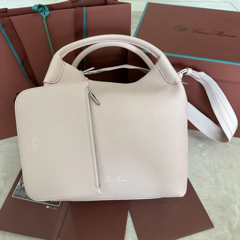 Top mirror Loro Piana Bucket Bags