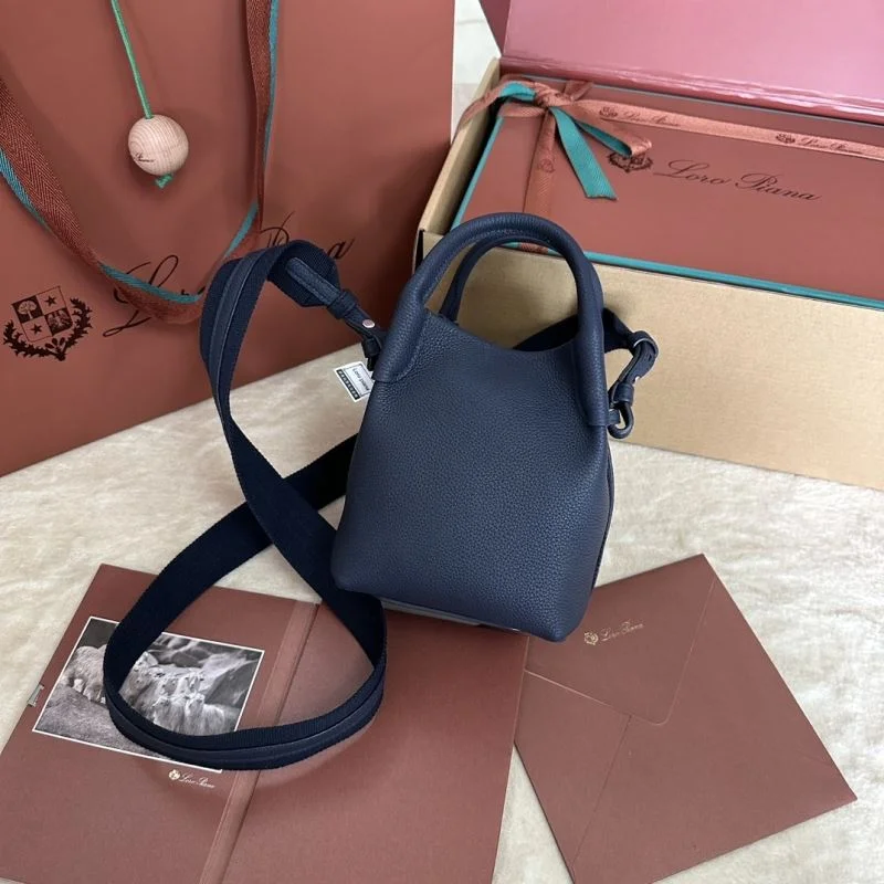 High accuracy Loro Piana Bucket Bags