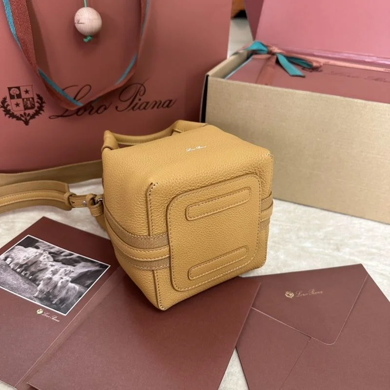 Economical Loro Piana Bucket Bags
