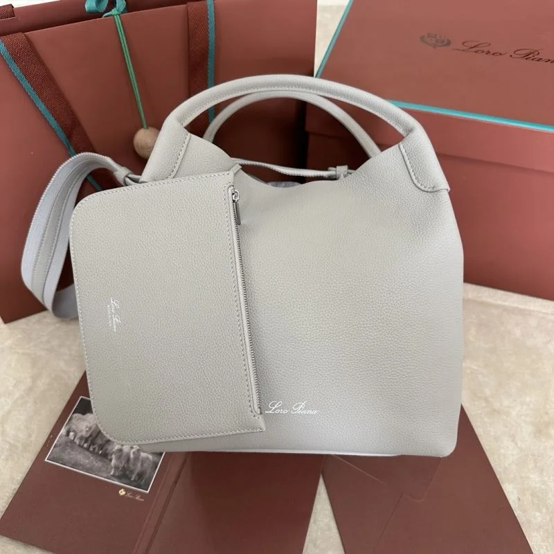 Top match Loro Piana Bucket Bags