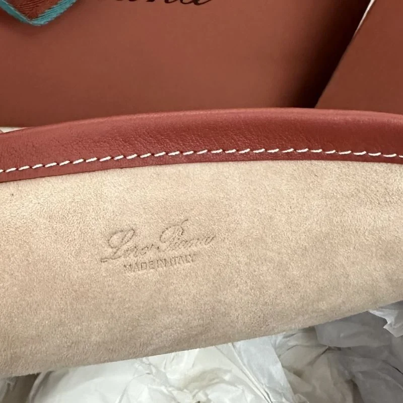 Cut-rate Loro Piana Bucket Bags