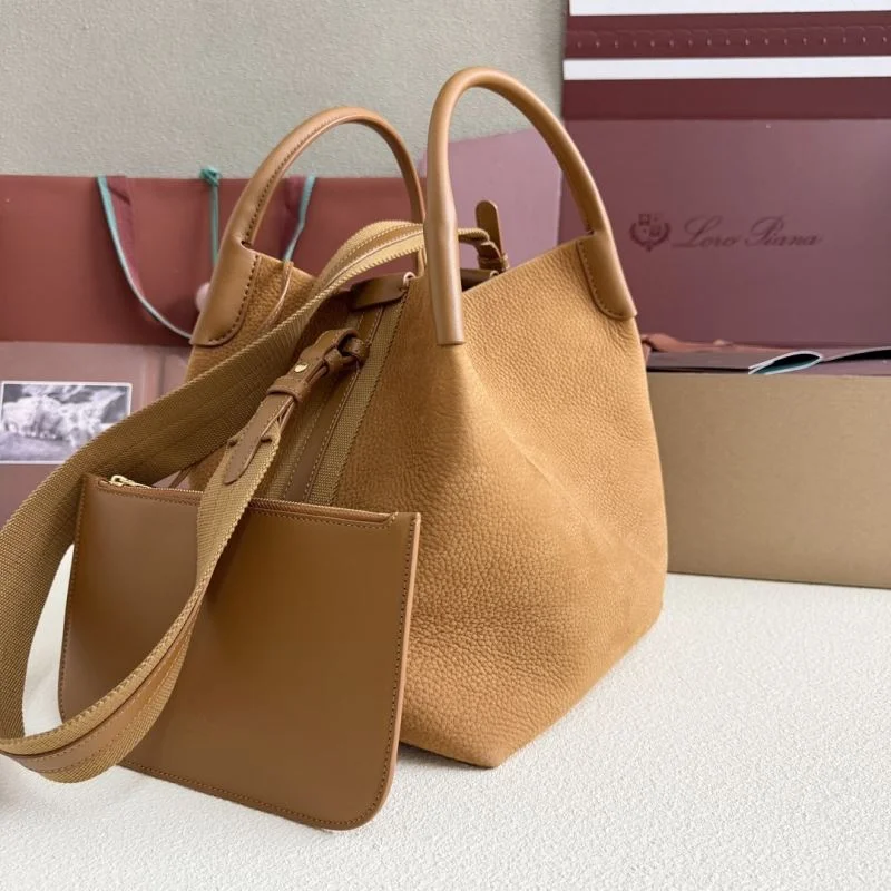 Top match Loro Piana Bucket Bags