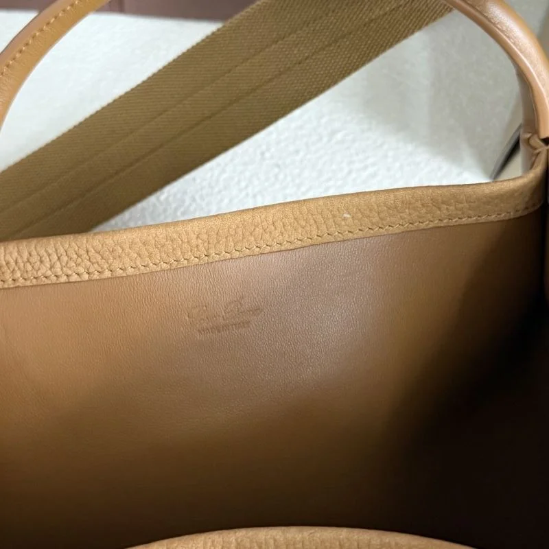 Top match Loro Piana Bucket Bags