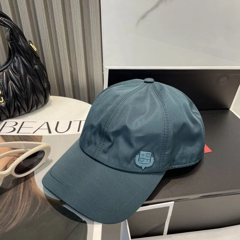 Brand-authenticated Loro Piana Caps