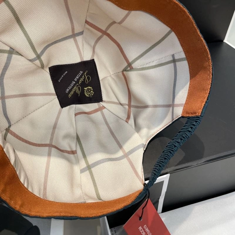 Brand-authenticated Loro Piana Caps