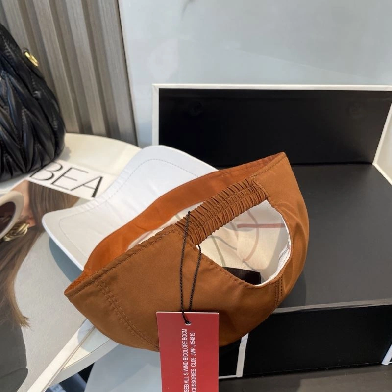 Top match Loro Piana Caps
