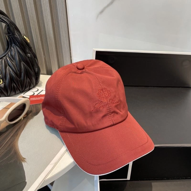 Top match Loro Piana Caps