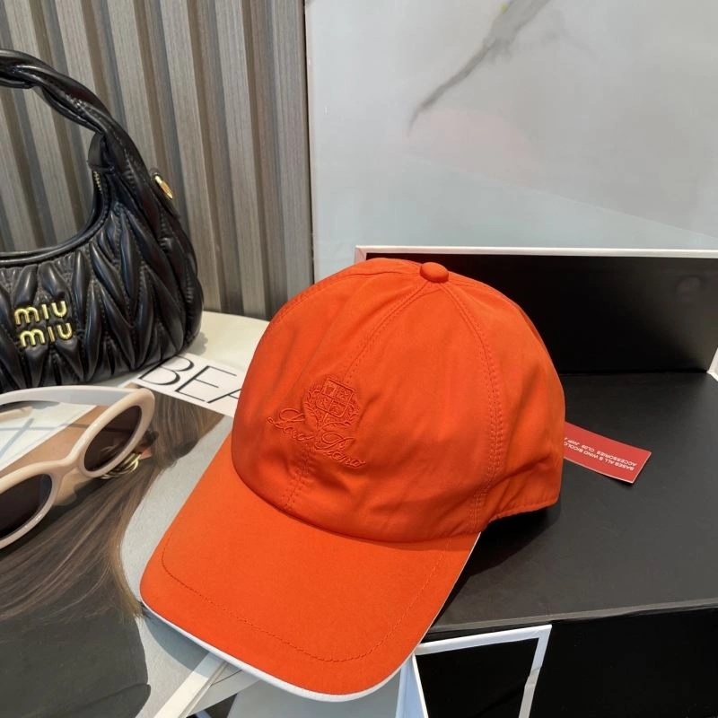 Precise copy Loro Piana Caps