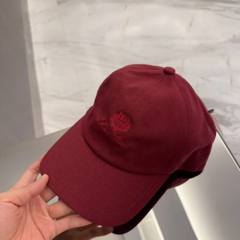 Loro Piana Caps