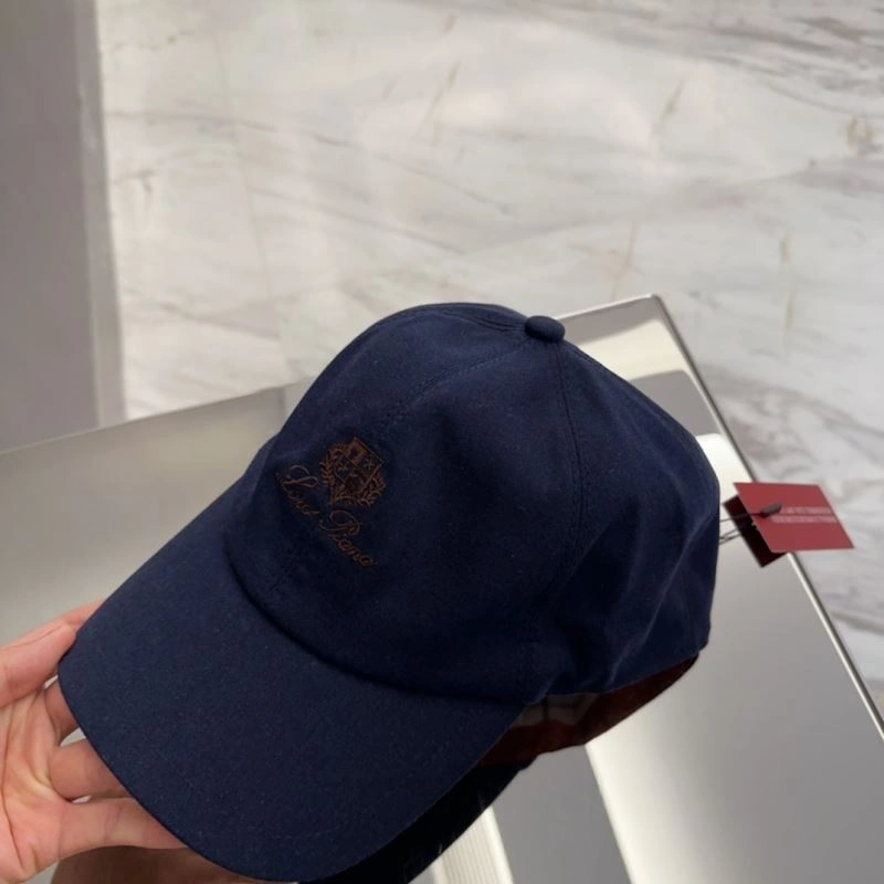 Top match Loro Piana Caps