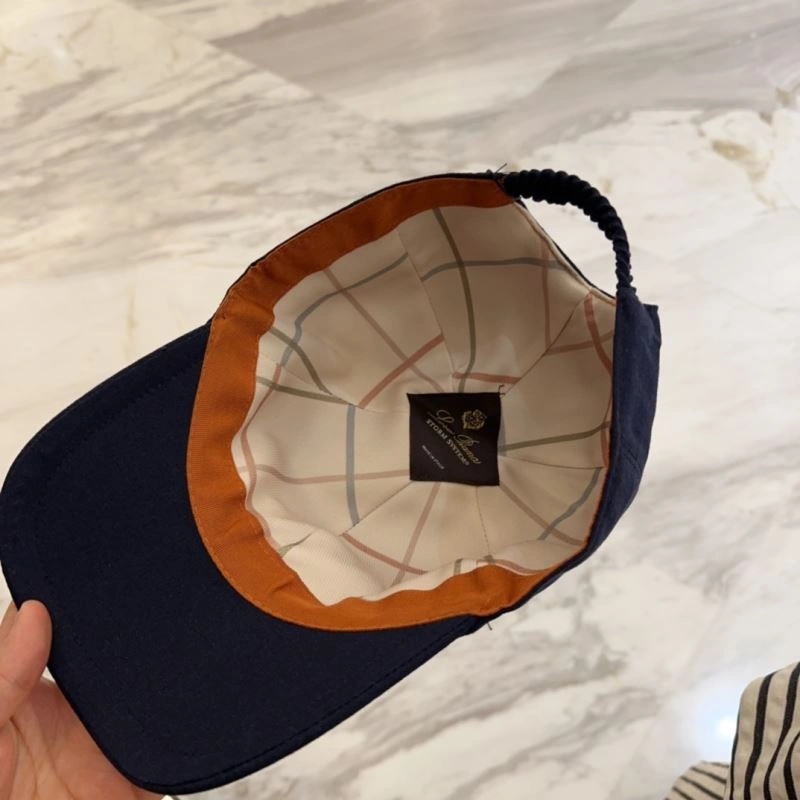 Top match Loro Piana Caps