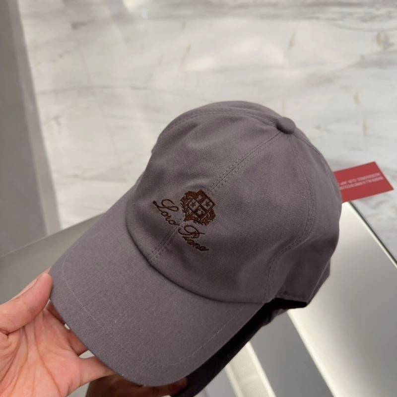 Exact replica Loro Piana Caps
