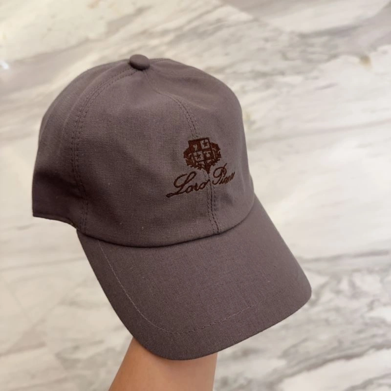Exact replica Loro Piana Caps