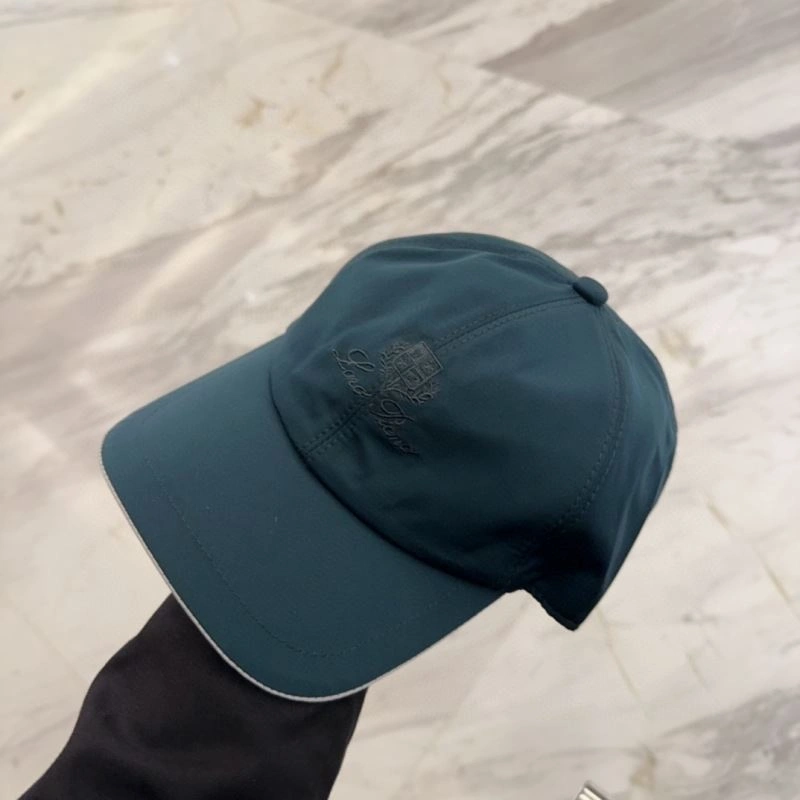 Brand-authenticated Loro Piana Caps