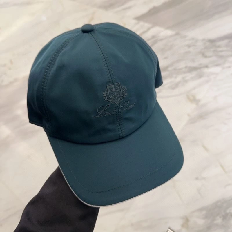 Brand-authenticated Loro Piana Caps