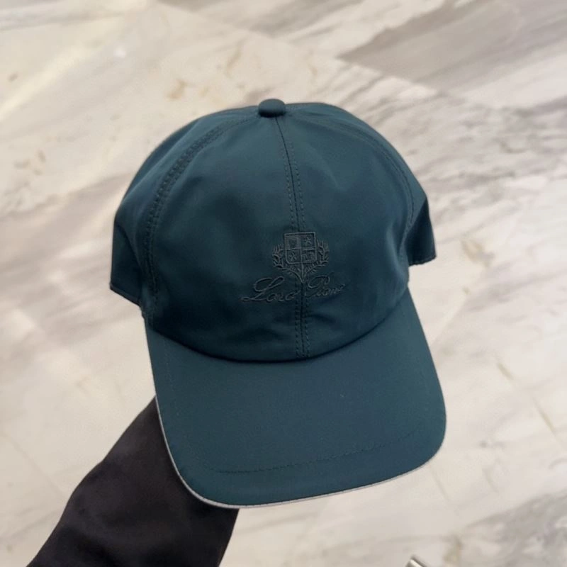 Brand-authenticated Loro Piana Caps