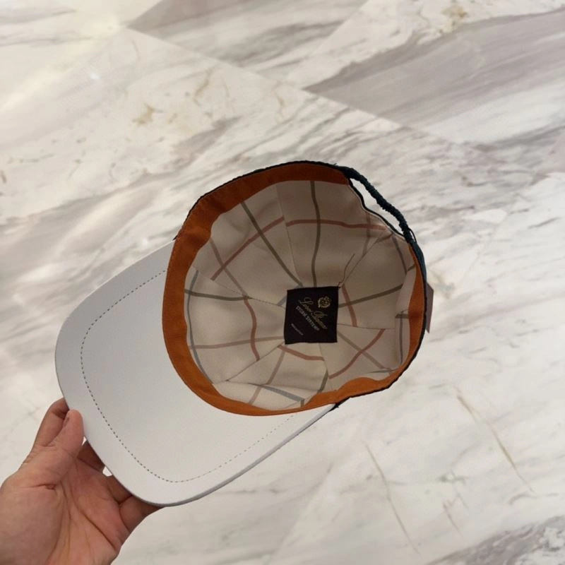Brand-authenticated Loro Piana Caps
