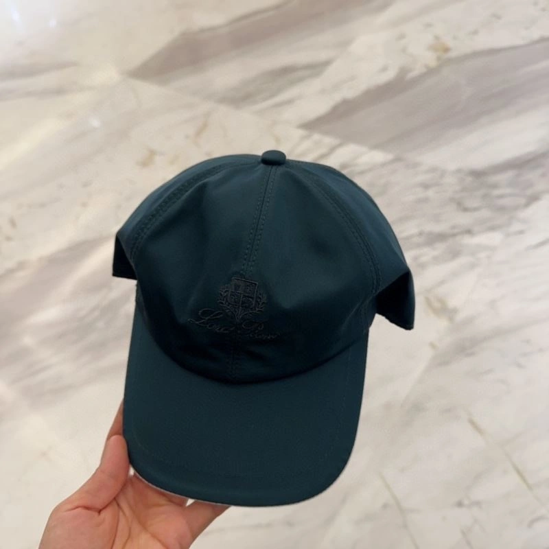 Brand-authenticated Loro Piana Caps