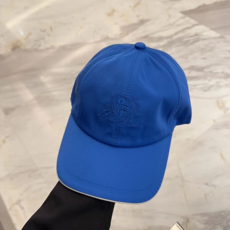 Exact replica Loro Piana Caps