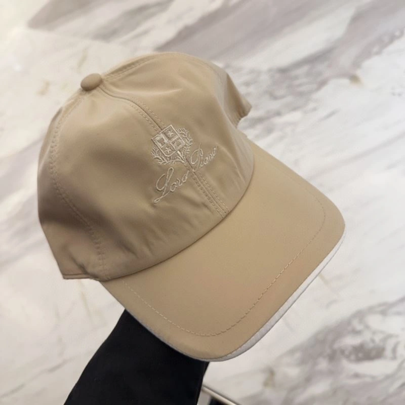 Accurate model Loro Piana Caps