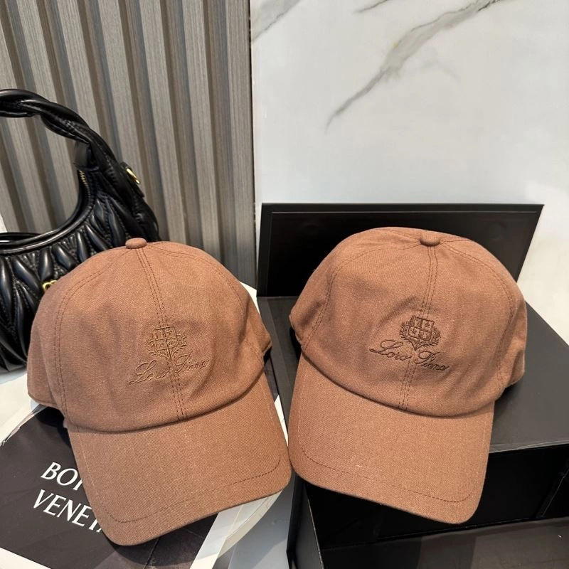 Brand-authenticated Loro Piana Caps