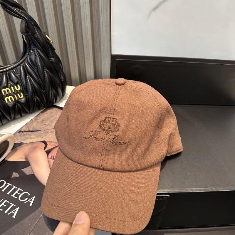 Brand-authenticated Loro Piana Caps