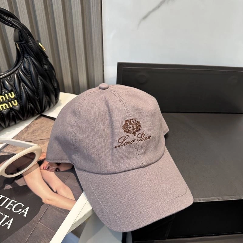 Real Loro Piana Caps
