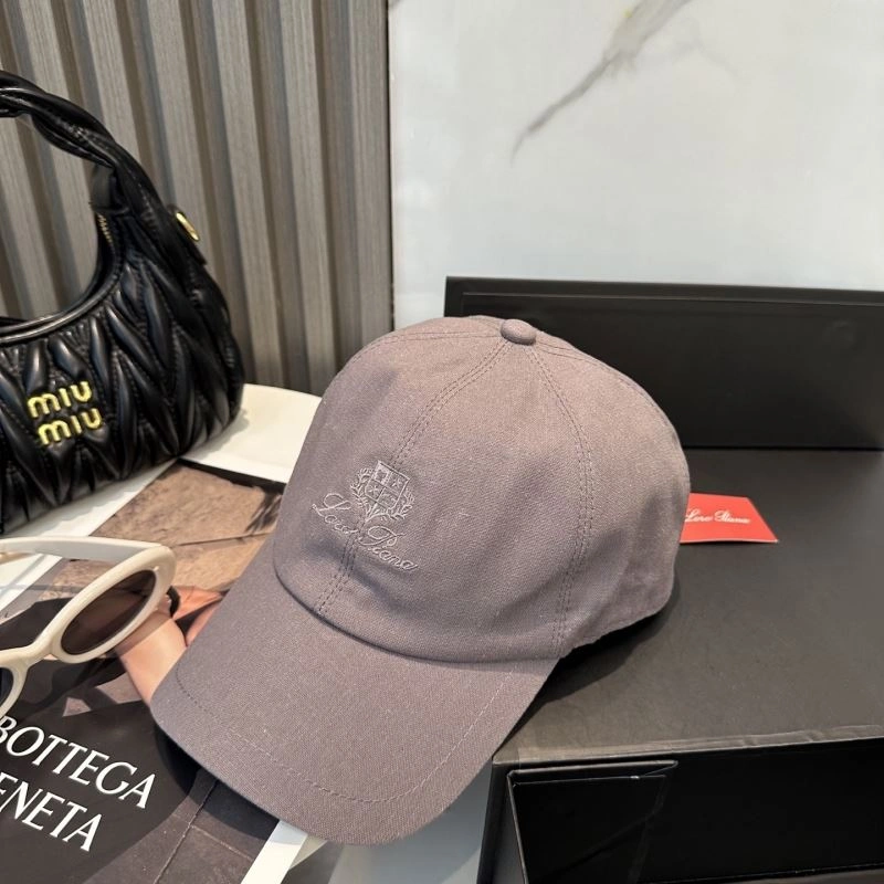 Real Loro Piana Caps