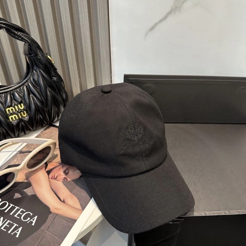 Real Loro Piana Caps