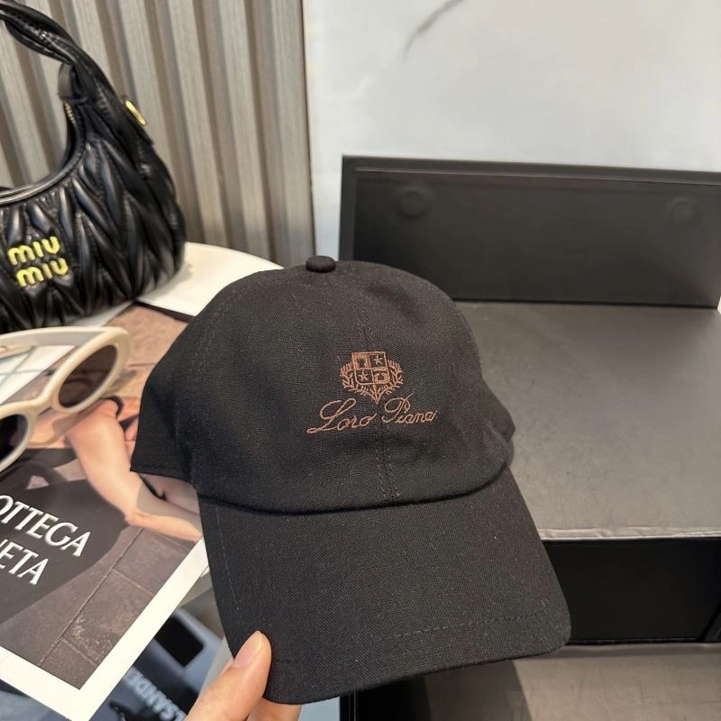 Real Loro Piana Caps