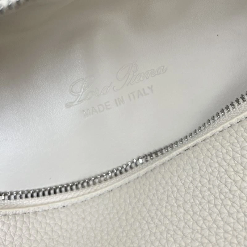 Inexpensive Loro Piana Cosmetic Bags