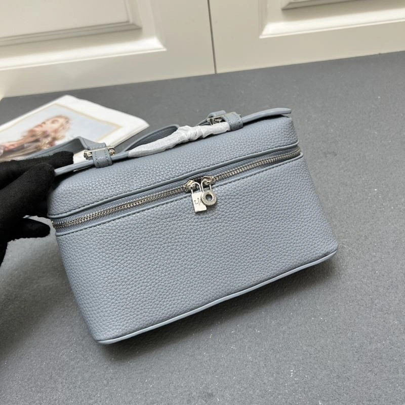 Cut-rate Loro Piana Cosmetic Bags
