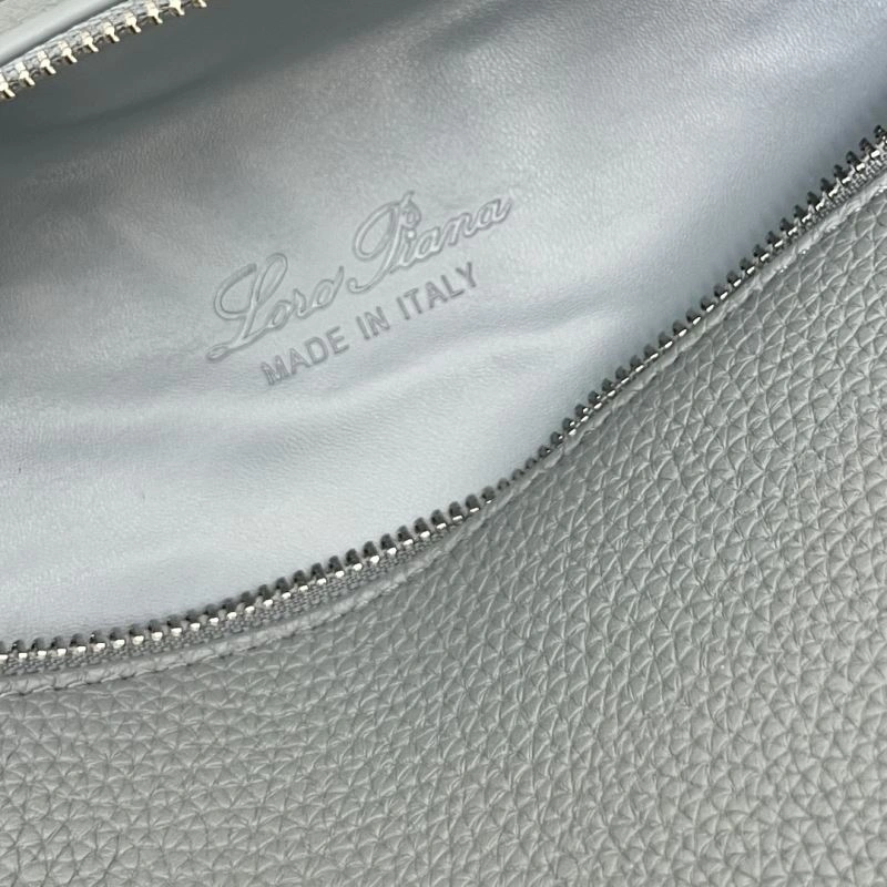 Cut-rate Loro Piana Cosmetic Bags