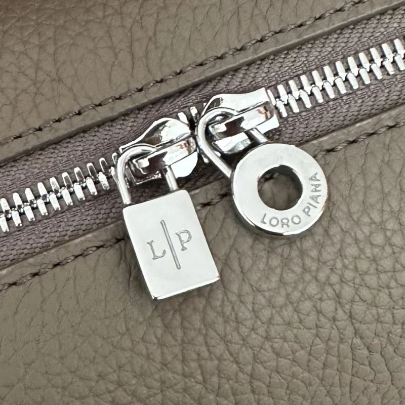 OEM Loro Piana Cosmetic Bags