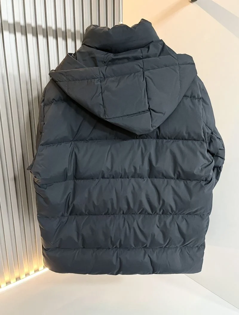 Cut-rate Loro Piana Down Jackets